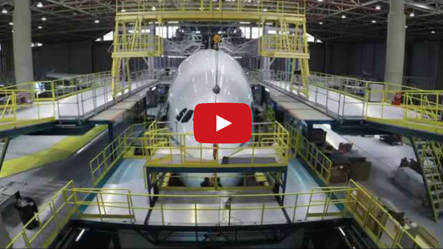 Nagyjavítás alatt az Emirates első A380-asa